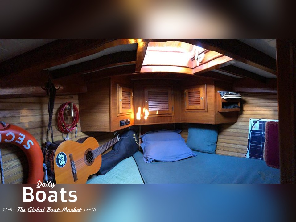 2000 Tyrell and Young of Faversham Colchester Smack 8.9 for sale. View ...