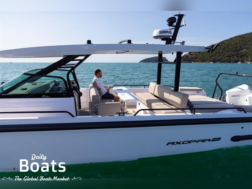2019 Axopar Boats 37 for sale. View price, photos and Buy 2019 Axopar ...
