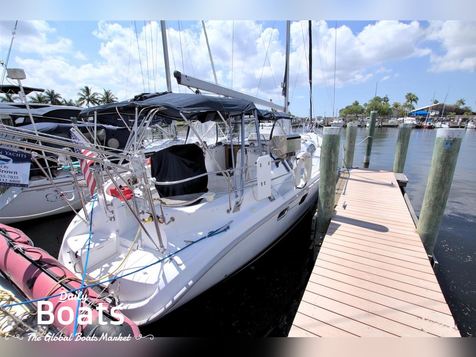 2001 Hunter 460 for sale. View price, photos and Buy 2001 Hunter 460 ...