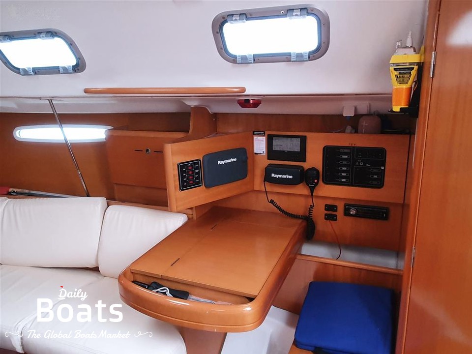 2007 Bénéteau Boats First 31.7 for sale. View price, photos and Buy ...