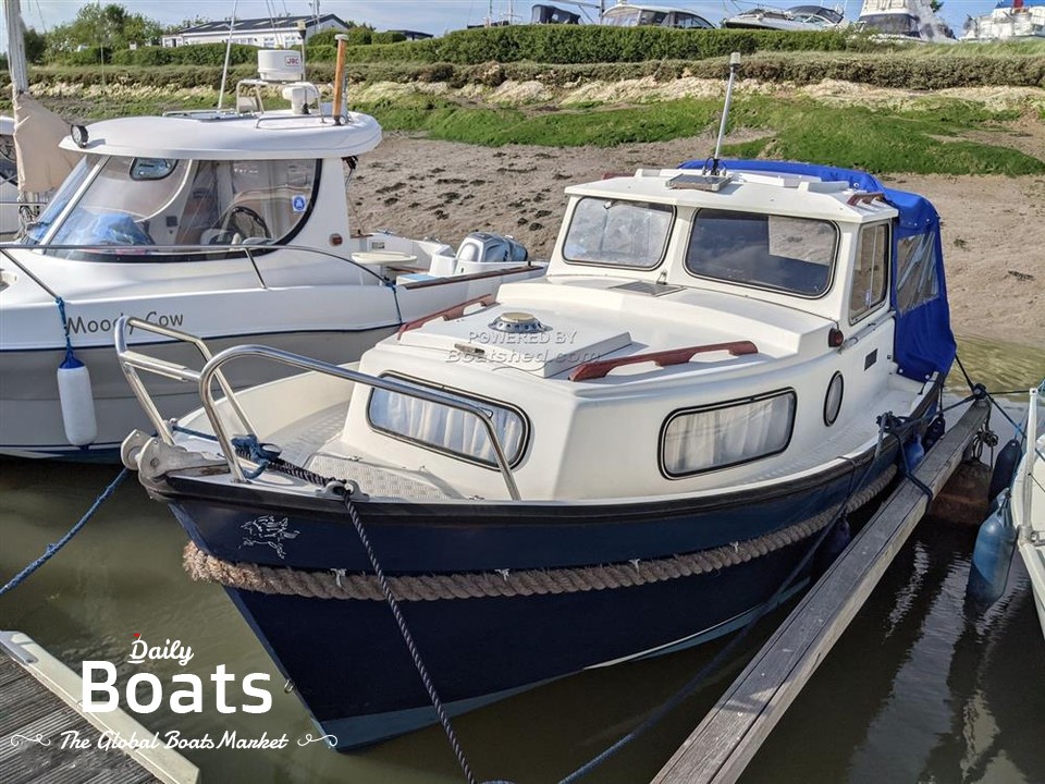 1985 Hardy Motor Boats Family 20 for sale. View price, photos and Buy ...