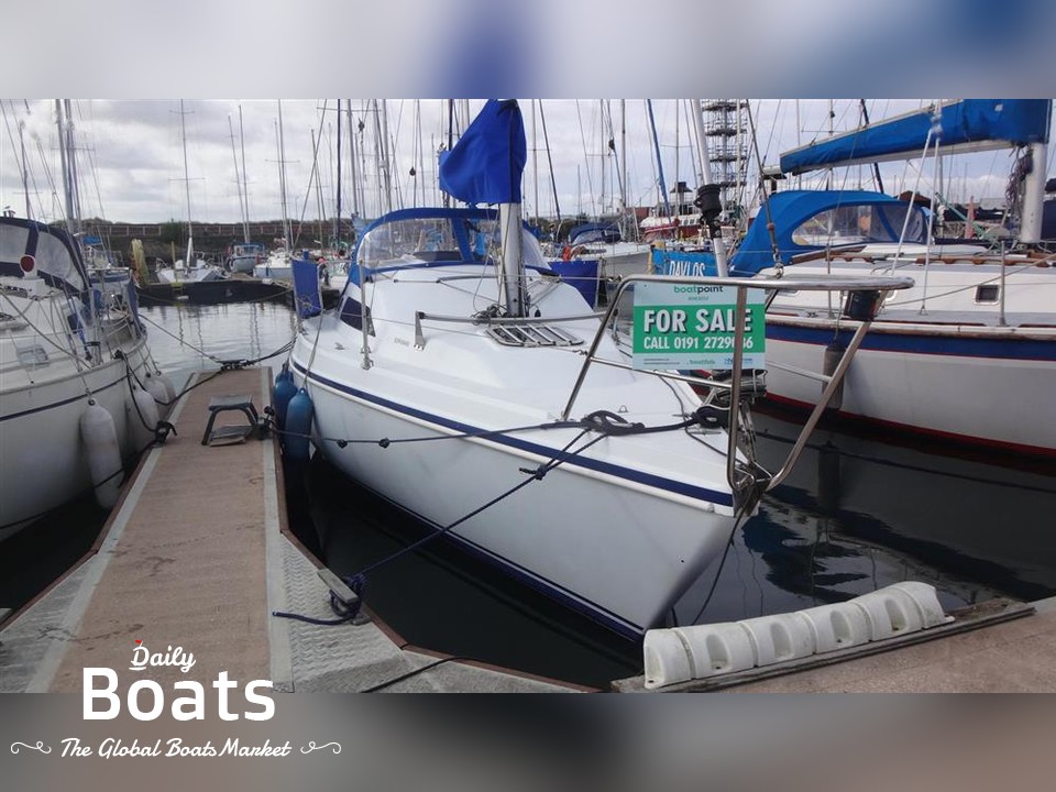 1990 Hunter Horizon 272 for sale. View price, photos and Buy 1990 ...