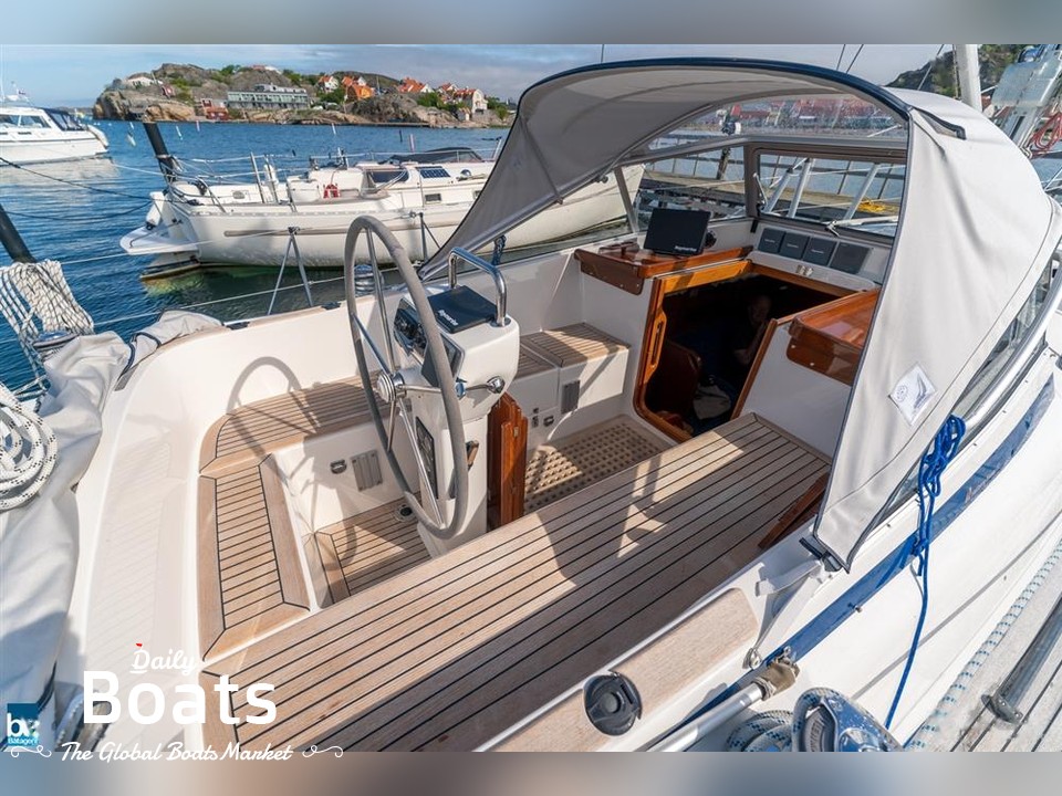 2005 Hallberg Rassy 37 for sale. View price, photos and Buy 2005 ...