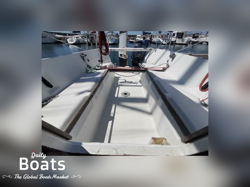 1982 Bénéteau Boats First Class 8 for sale. View price, photos and Buy ...