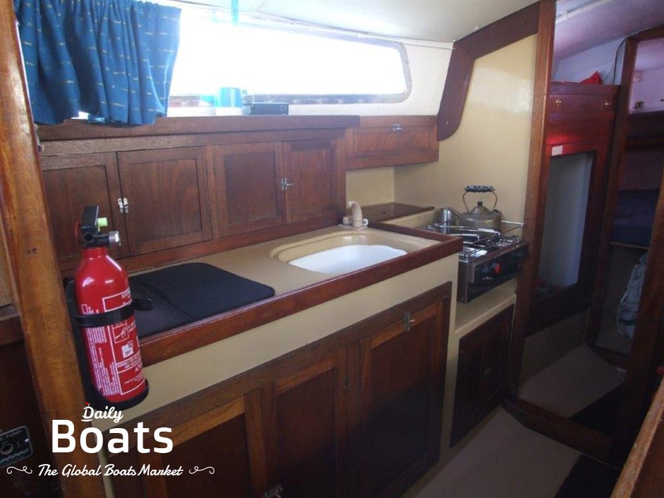 1980 Hummingbird 30 for sale. View price, photos and Buy 1980 ...