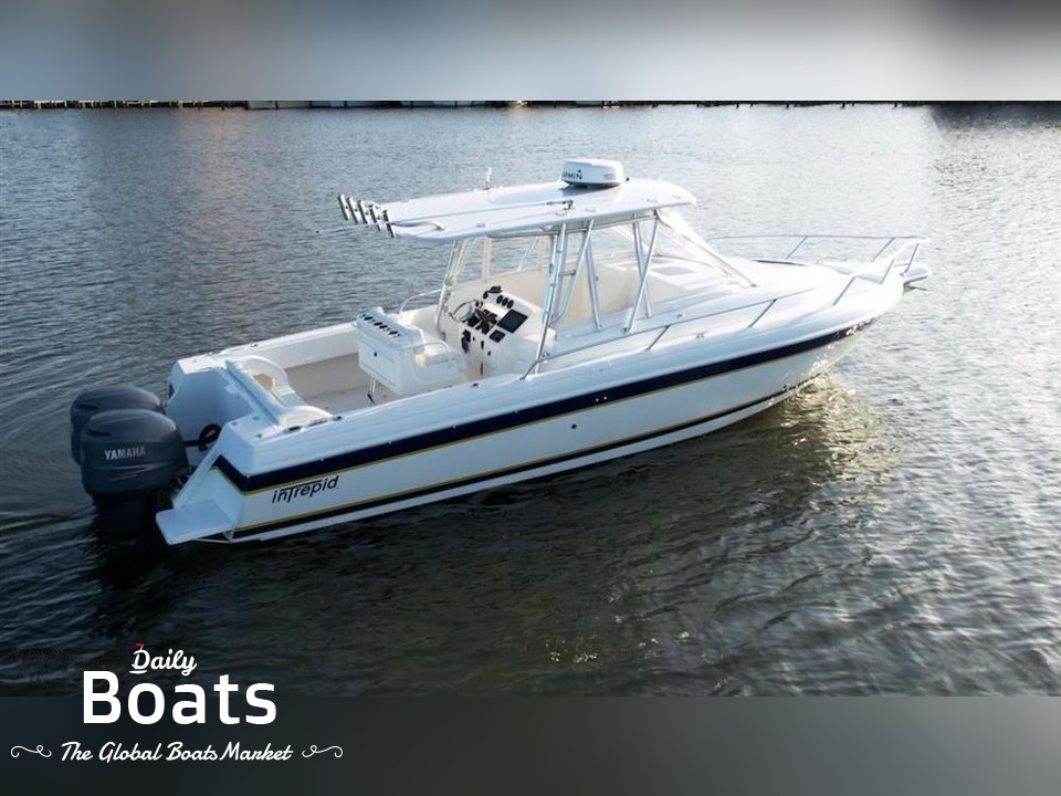 2004 Intrepid Powerboats Walkaround for sale. View price, photos and ...