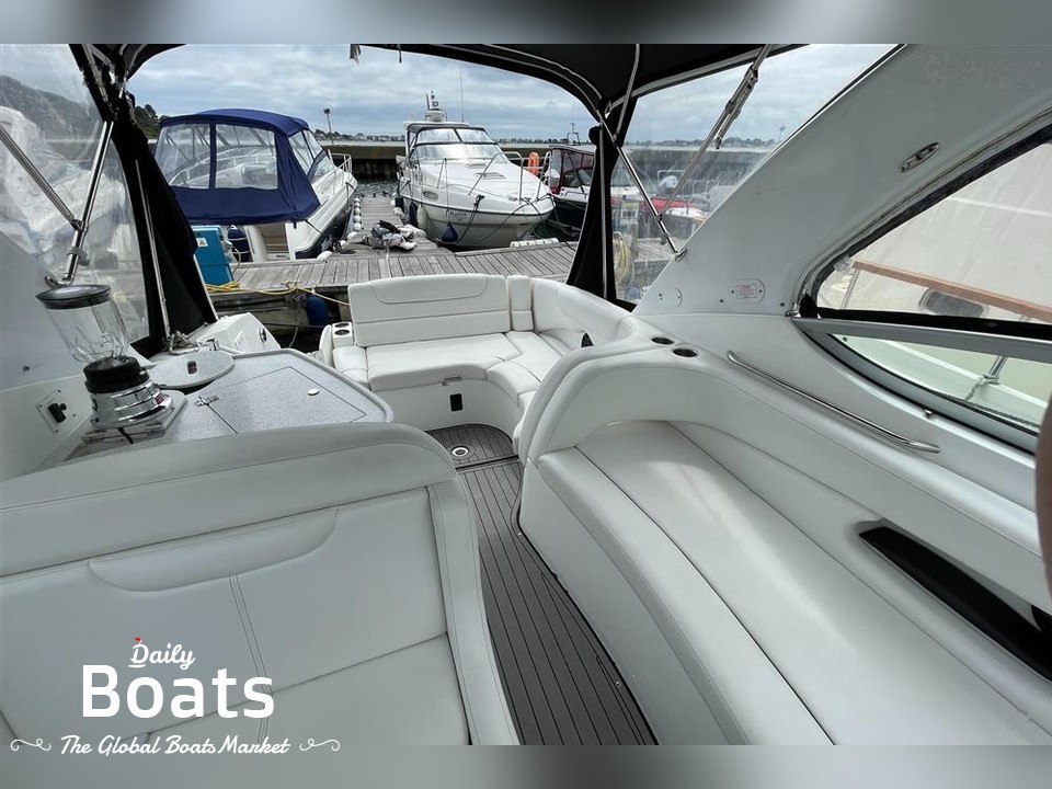 2018 Rinker 290 Express Cruiser for sale. View price, photos and Buy ...