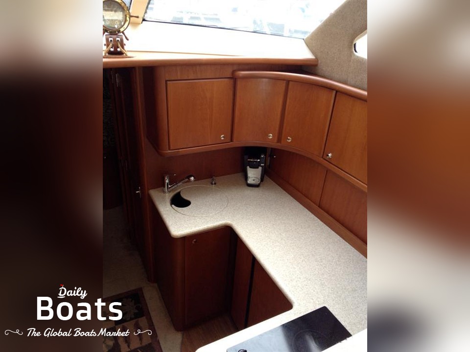 2005 Silverton 38 Convertible for sale. View price, photos and Buy 2005 ...