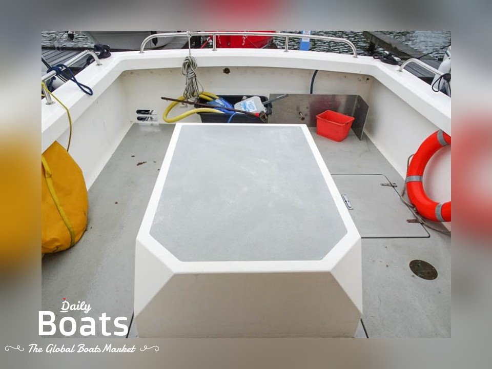 2001 Cygnus Cyclone 30 for sale. View price, photos and Buy 2001 Cygnus ...