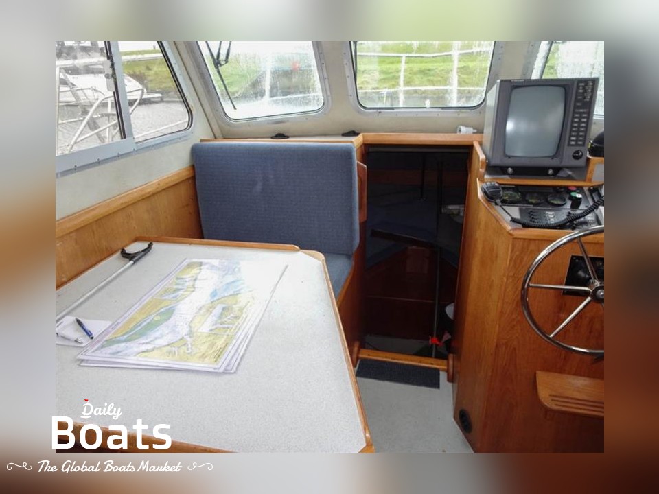 2001 Cygnus Cyclone 30 for sale. View price, photos and Buy 2001 Cygnus ...