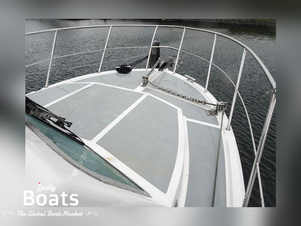 2001 Cygnus Cyclone 30 for sale. View price, photos and Buy 2001 Cygnus ...