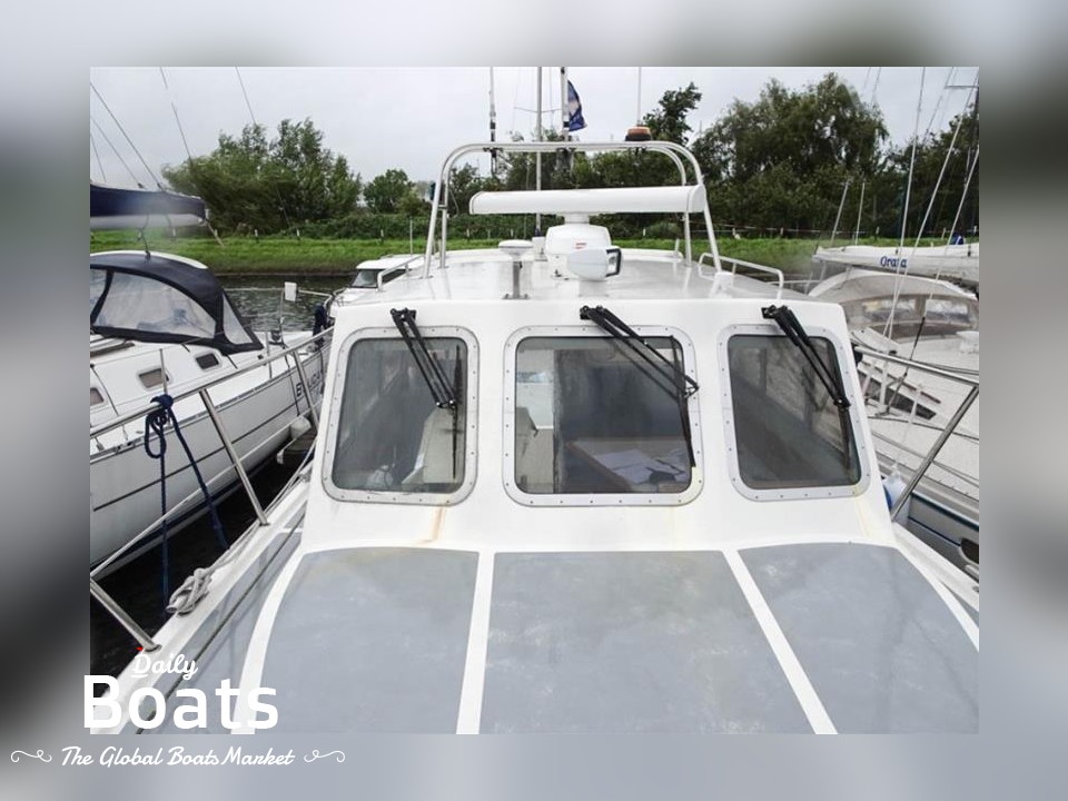 2001 Cygnus Cyclone 30 for sale. View price, photos and Buy 2001 Cygnus ...