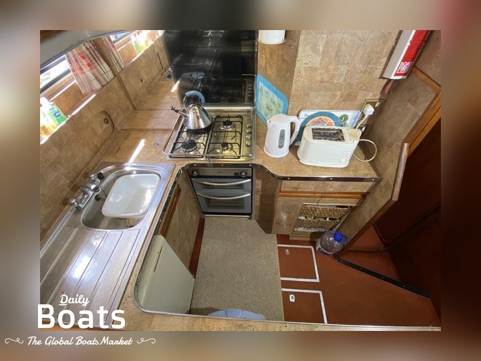 1982 Broom Monarch 40 for sale. View price, photos and Buy 1982 Broom ...