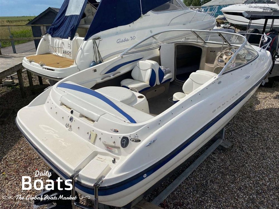 2004 Bayliner Boats 212 Cuddy Cabin for sale. View price, photos and ...