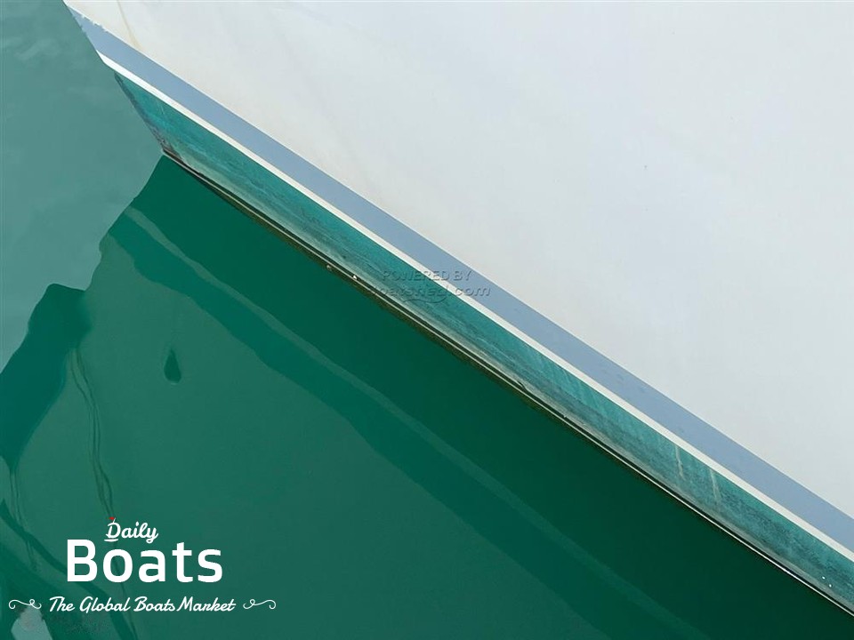 1989 Hunter Legend 335 for sale. View price, photos and Buy 1989 Hunter ...