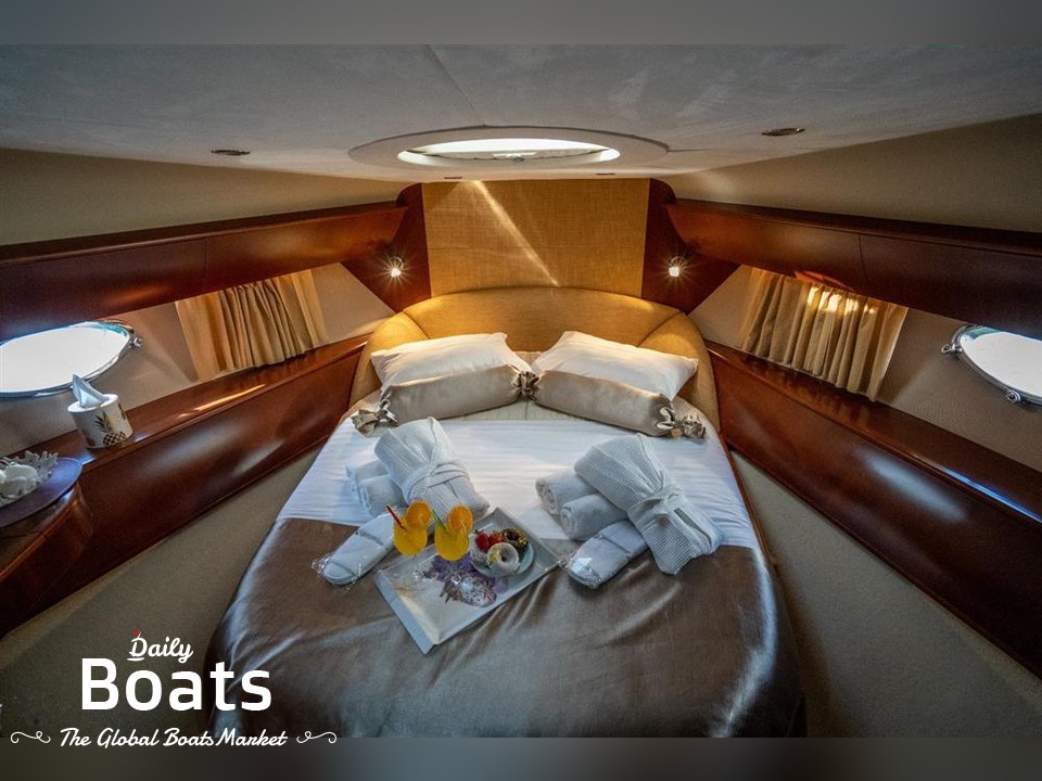 2009 Princess V58 for sale. View price, photos and Buy 2009 Princess ...