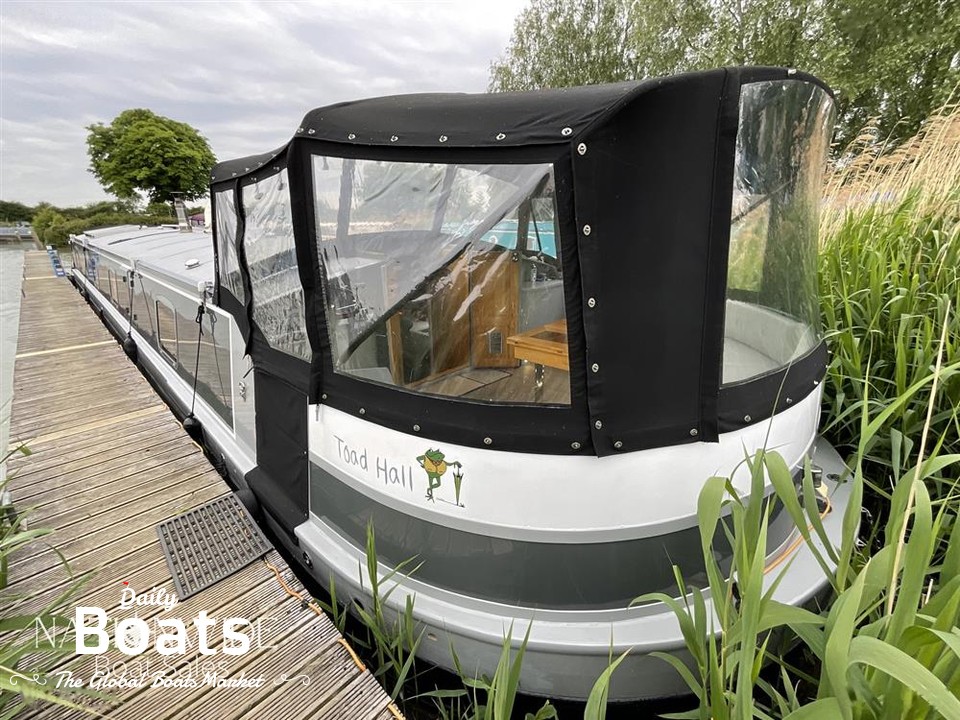 2018 Aqualine Canterbury 68 Wide Beam Narrowboat for sale. View price ...