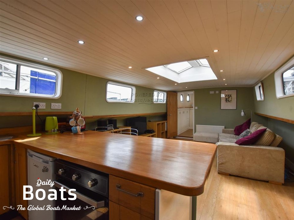 1930 Houseboat Dutch Barge 20M With London Mooring for sale. View price ...