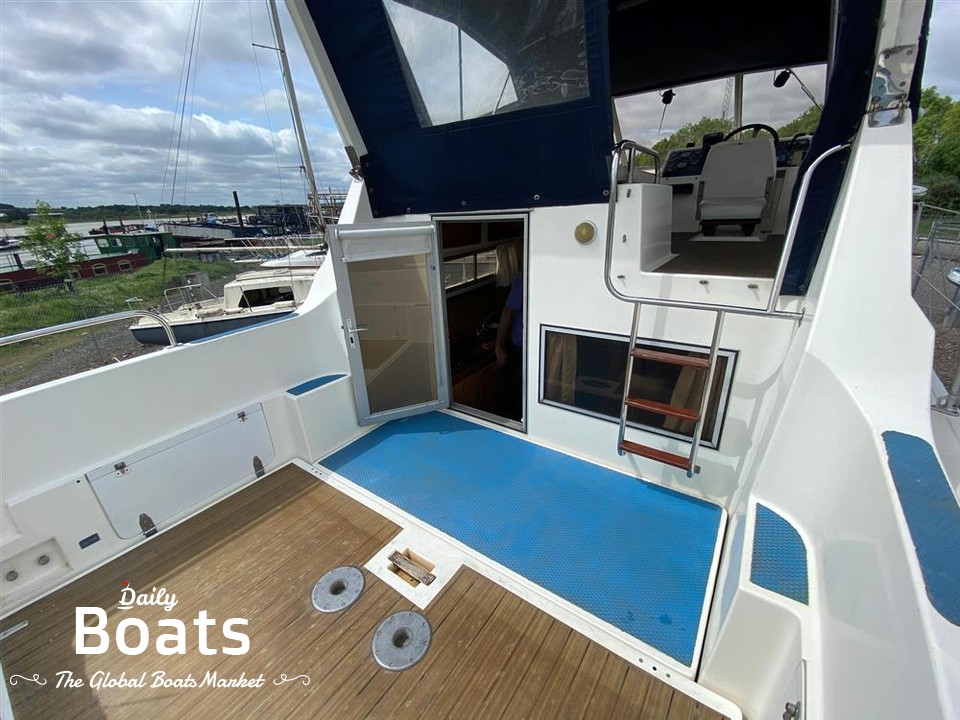 1981 Fairline Phantom 32 for sale. View price, photos and Buy 1981 ...