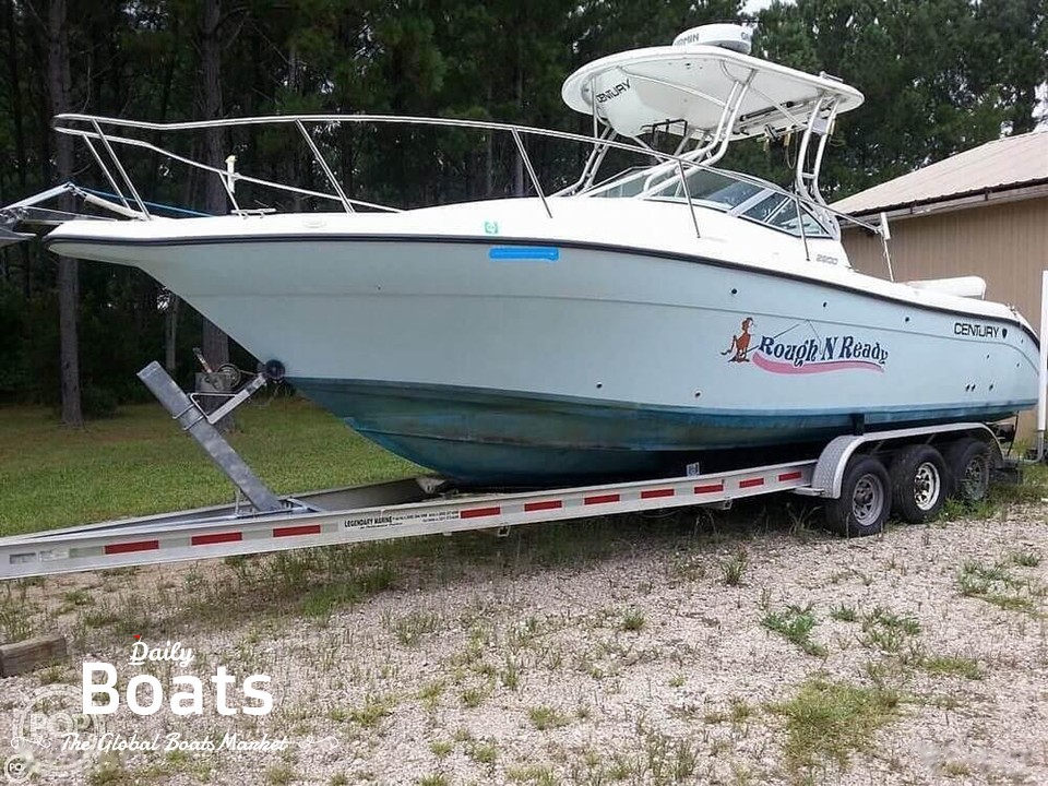 2004 Century Boats 2900 Walkaround for sale. View price, photos and Buy ...
