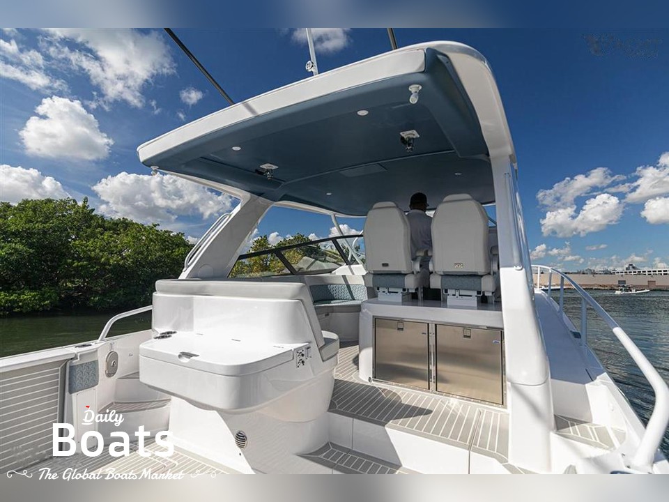 Intrepid Powerboats 477 Evolution for sale | View price, photos and Buy ...