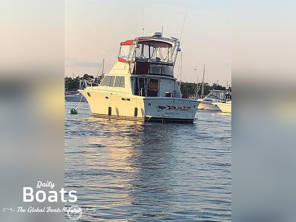 1989 Silverton 37 Convertible for sale. View price, photos and Buy 1989 ...