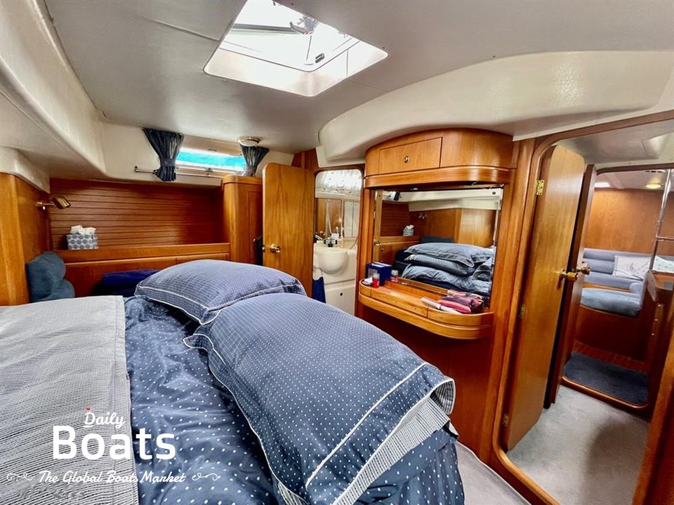 1992 Moody 38 Cc for sale. View price, photos and Buy 1992 Moody 38 Cc ...