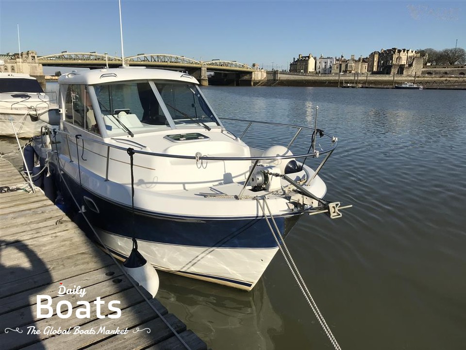 2004 Bénéteau Boats Antares 760 for sale. View price, photos and Buy ...