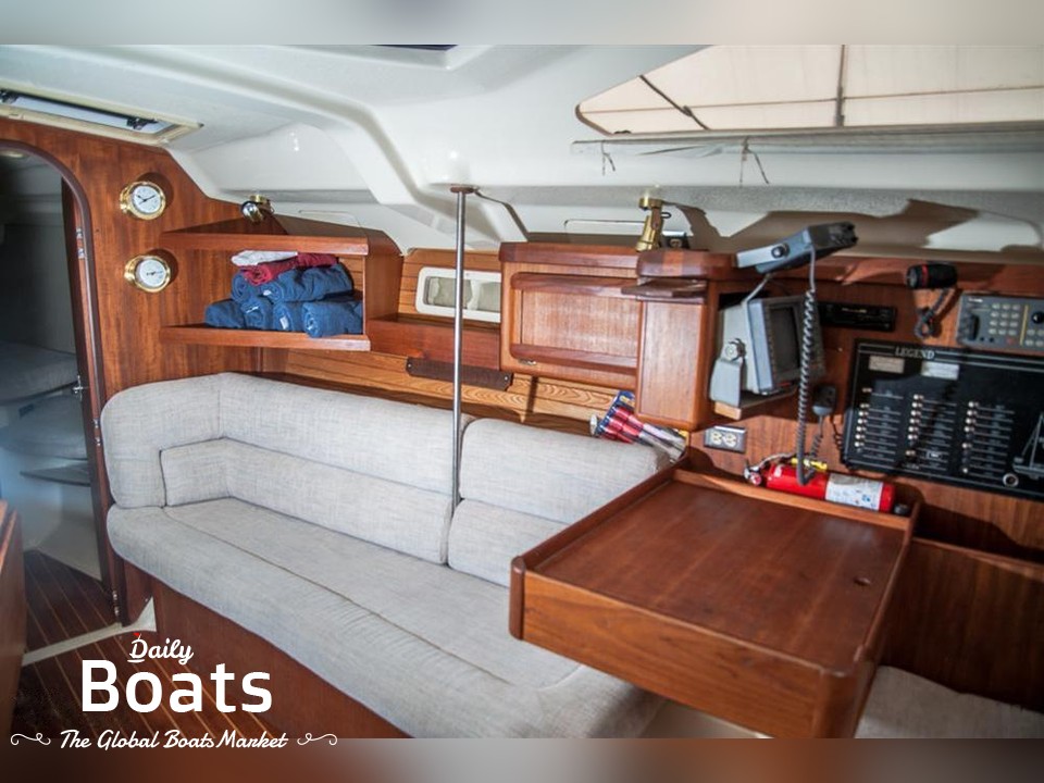 1993 Hunter Legend 40.5 for sale. View price, photos and Buy 1993 ...