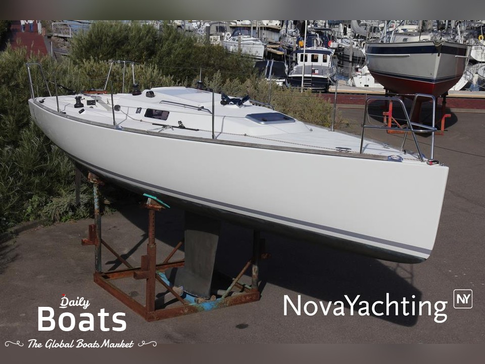 2008 J Boats J100 for sale. View price, photos and Buy 2008 J Boats ...