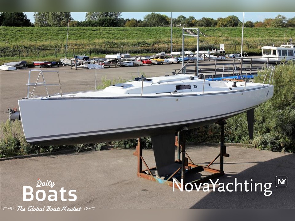 2008 J Boats J100 for sale. View price, photos and Buy 2008 J Boats ...