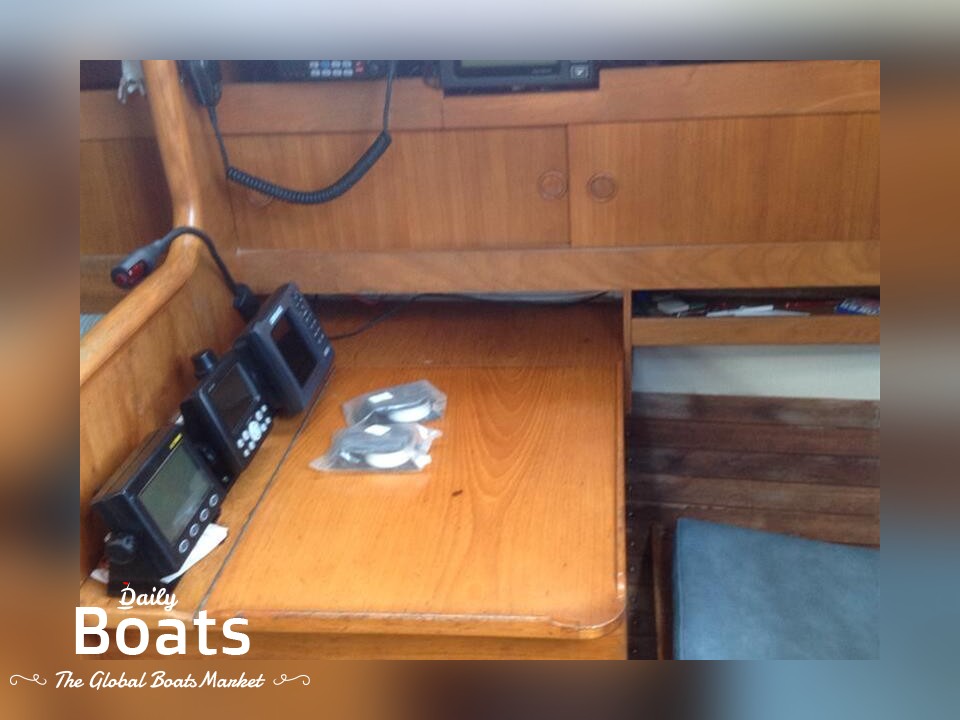 1986 Albin Yachts Nova 33 for sale. View price, photos and Buy 1986 ...
