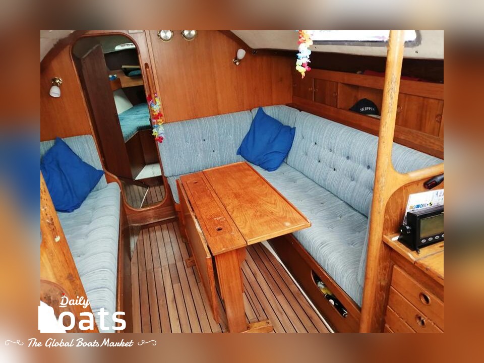 1986 Albin Yachts Nova 33 for sale. View price, photos and Buy 1986 ...