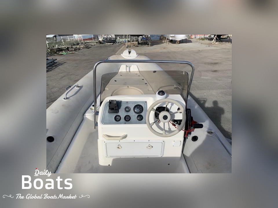 2000 Zodiac Medline Ii for sale. View price, photos and Buy 2000 Zodiac ...