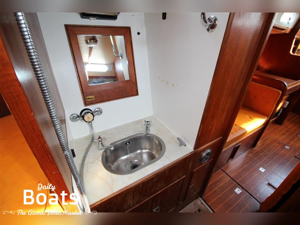 1980 Sparkman & Stephens Condor 37 for sale. View price, photos and Buy ...