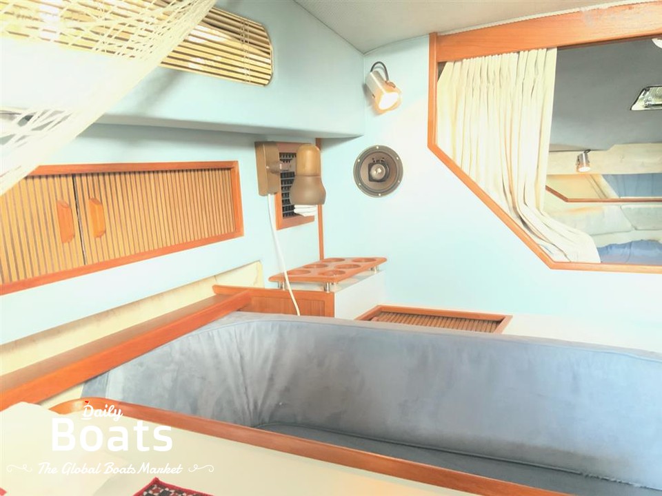 1988 Sea Ray Boats 300 Weekender for sale. View price, photos and Buy ...