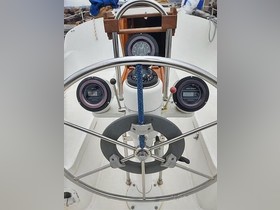 1987 Newport 33 for sale. View price, photos and Buy 1987 Newport 33 ...