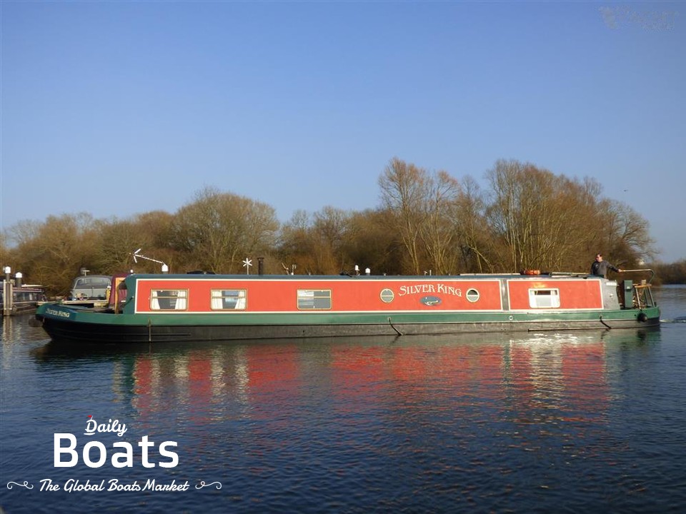 2007 Aqualine Canterbury 60 Wide Beam Narrowboat for sale. View price ...