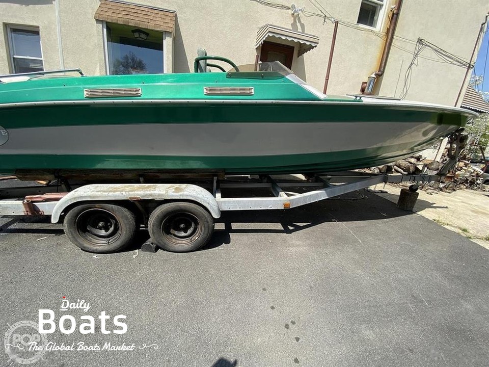 1977 Cigarette Racing 24 Python for sale. View price, photos and Buy ...