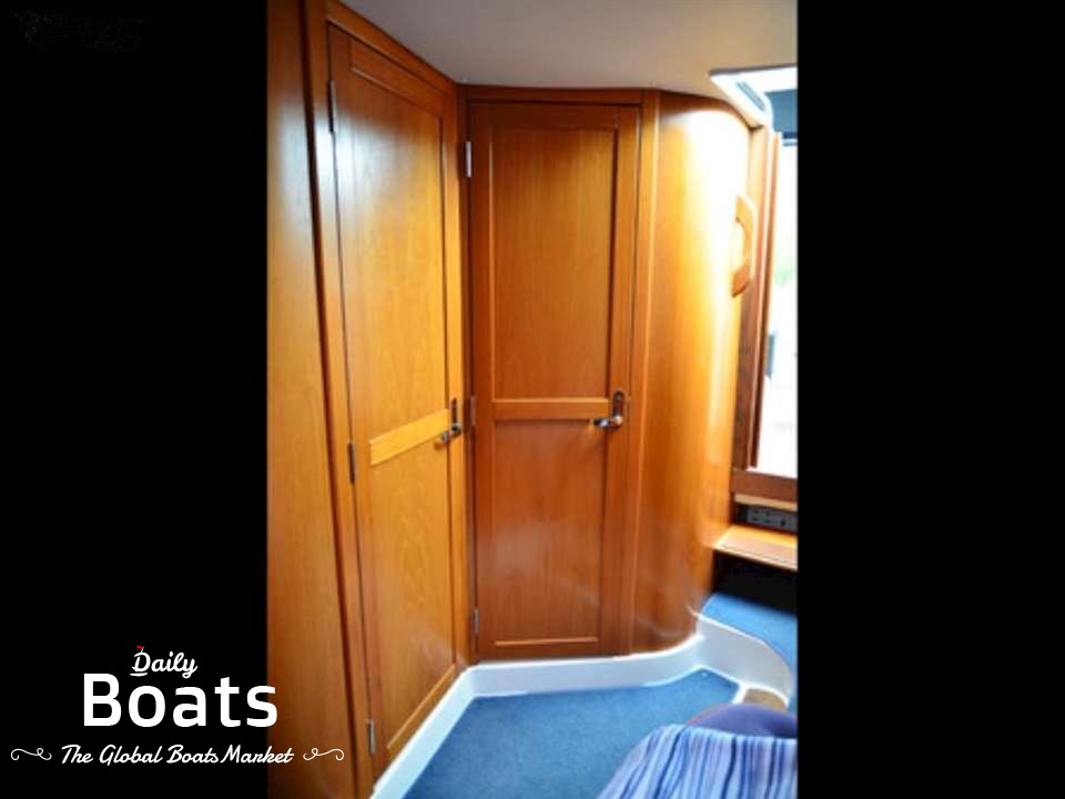 2001 Nimbus 32 Ballista for sale. View price, photos and Buy 2001 ...