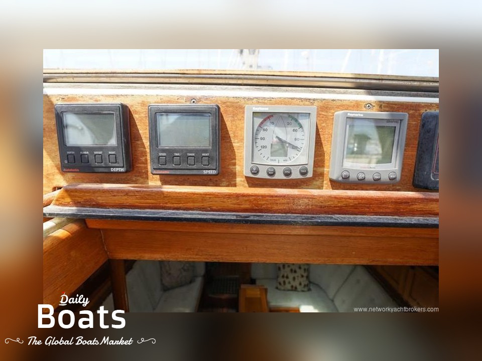 1985 Aphrodite 40 for sale. View price, photos and Buy 1985 Aphrodite ...