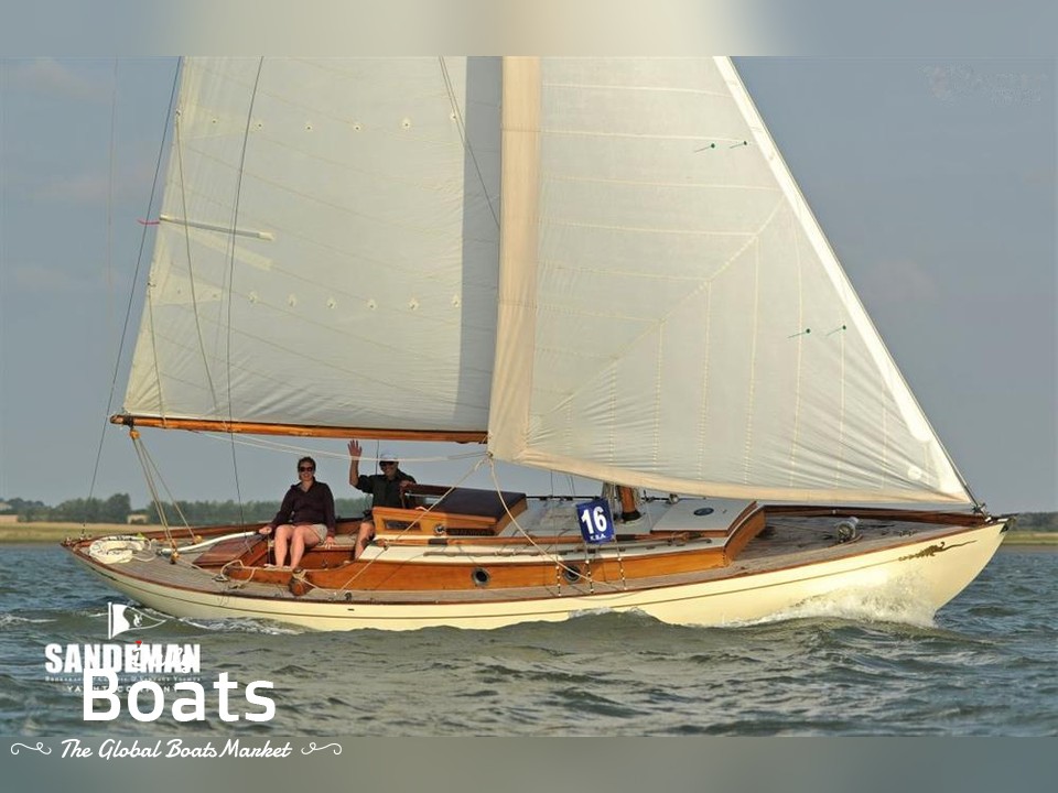 Antique classic boats William Fife & Sons bermudan sloop for sale ...