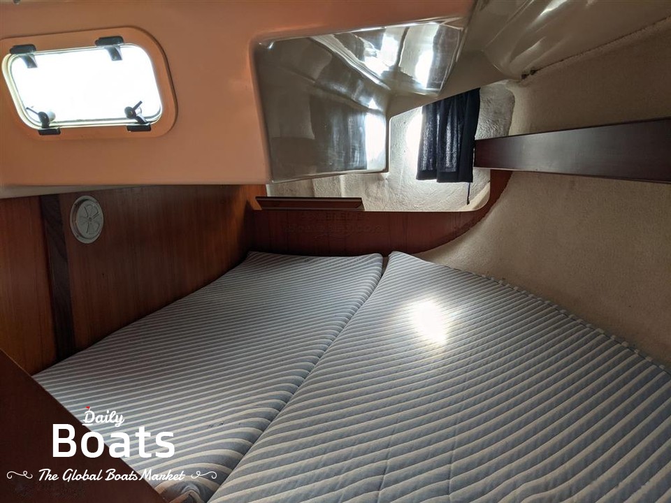 1986 Bénéteau Boats First 26 for sale. View price, photos and Buy 1986 ...