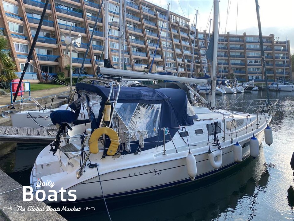 2002 Hunter Legend 326 for sale. View price, photos and Buy 2002 Hunter ...