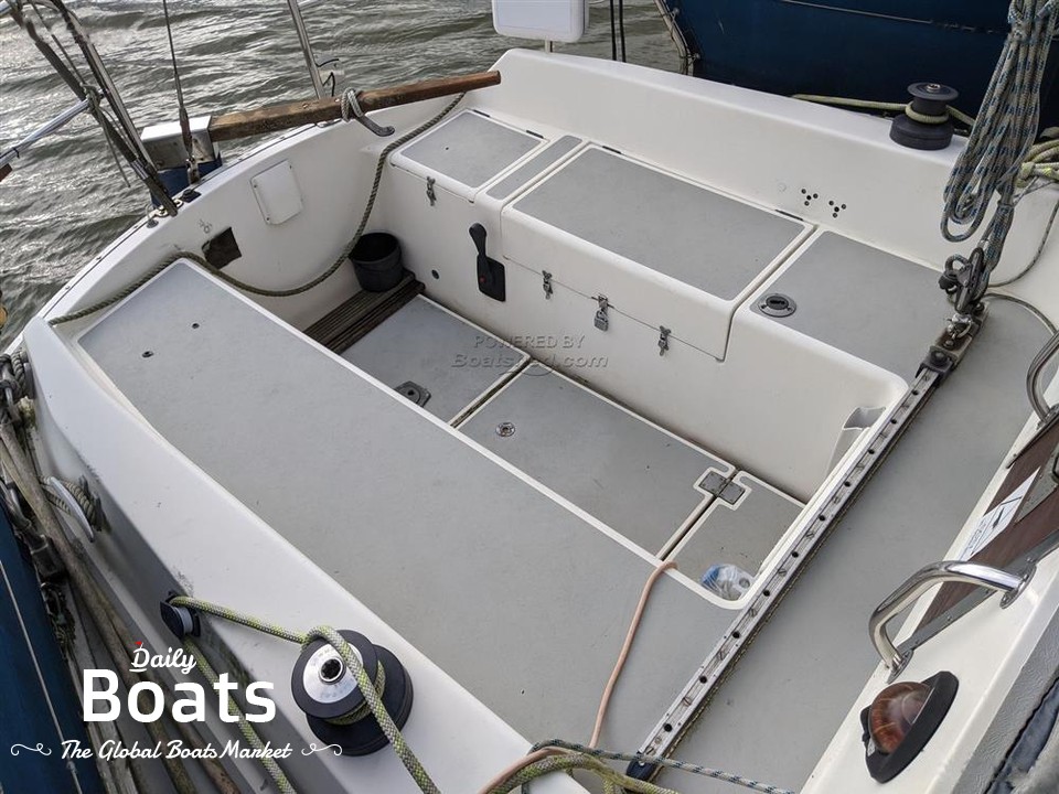 1981 Moody 29 for sale. View price, photos and Buy 1981 Moody 29 #230790