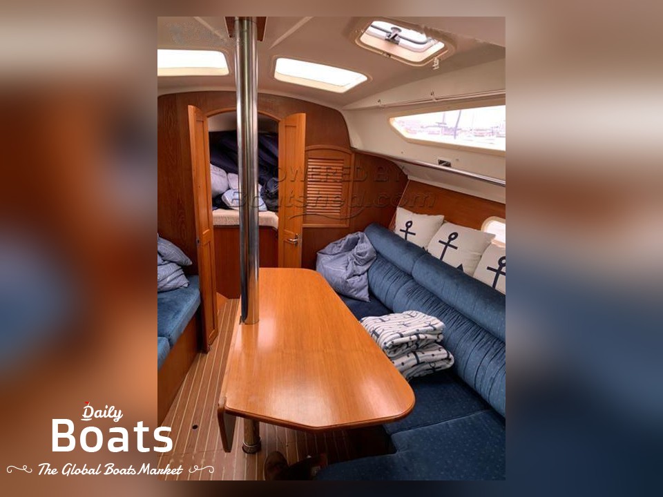 2003 Hunter Legend 326 for sale. View price, photos and Buy 2003 Hunter ...