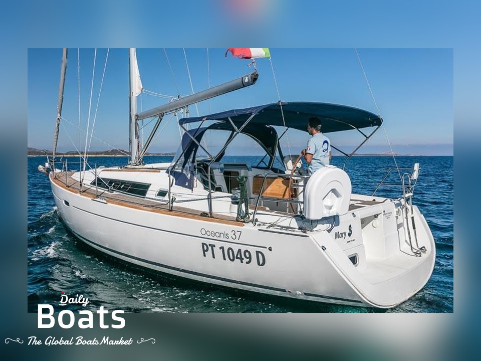 Bénéteau Boats Oceanis 37 for sale | View price, photos and Buy ...