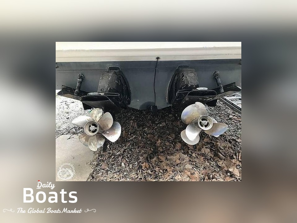 2007 Larson Boats 31 Cabrio for sale. View price, photos and Buy 2007 ...