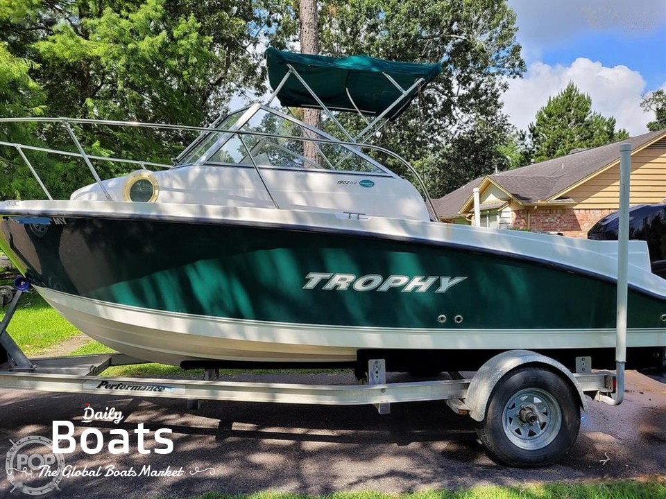 2005 Trophy Boats 1902 Walkaround for sale. View price, photos and Buy ...