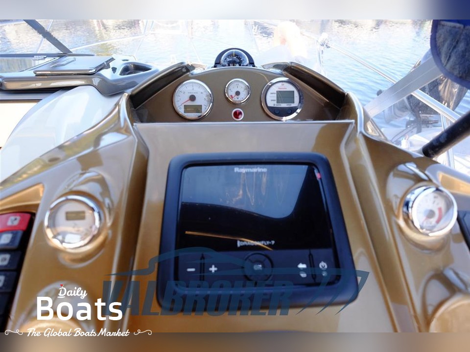 2009 Cranchi 29 Zaffiro for sale. View price, photos and Buy 2009 ...
